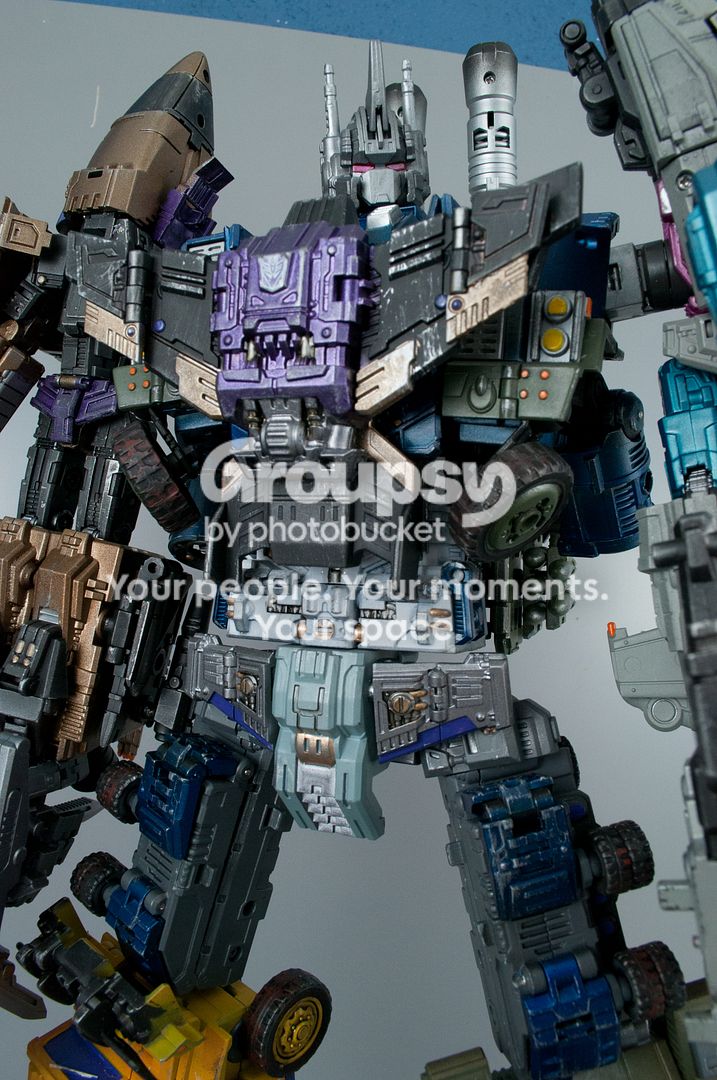 Heavy/Scratch: - MP REALISTIC G1 Bruticus | TFW2005 - The 2005 Boards