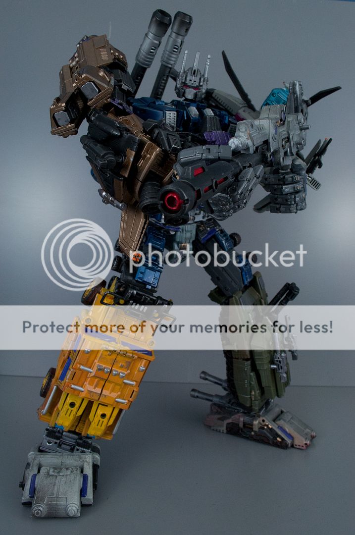 Heavy/Scratch: - MP REALISTIC G1 Bruticus | TFW2005 - The 2005 Boards