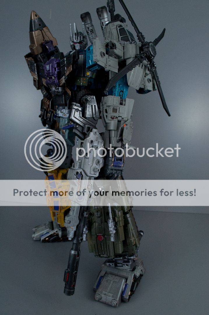 Heavy/Scratch: - MP REALISTIC G1 Bruticus | TFW2005 - The 2005 Boards