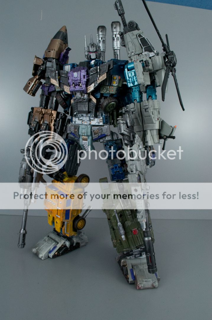 Heavy/Scratch: - MP REALISTIC G1 Bruticus | TFW2005 - The 2005 Boards