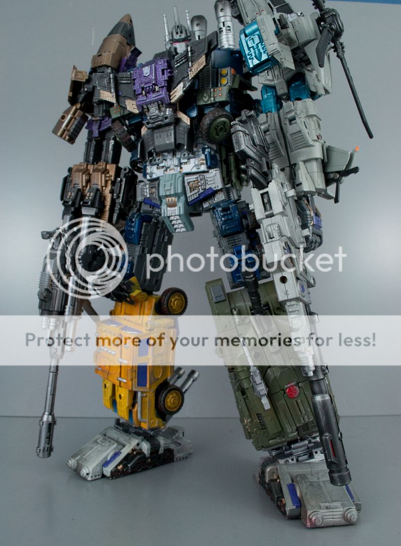 Heavy/Scratch: - MP REALISTIC G1 Bruticus | TFW2005 - The 2005 Boards
