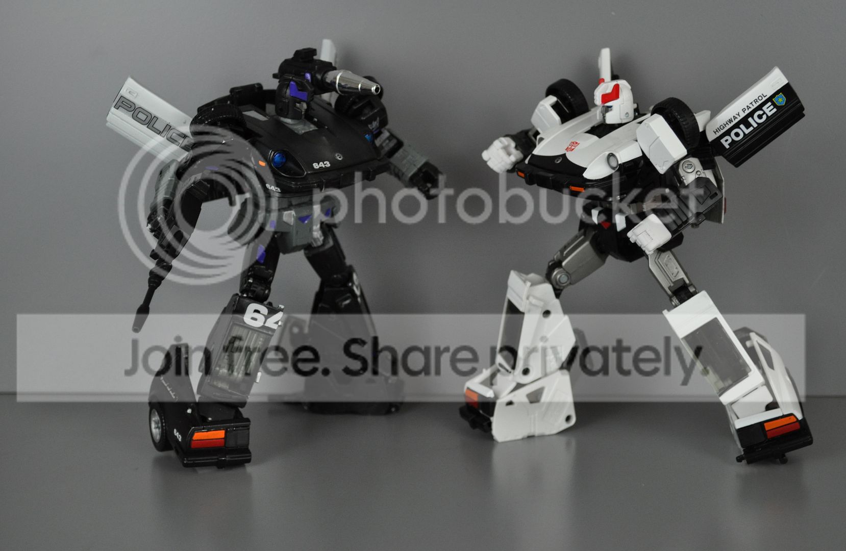 Minor/Repaint: - MP-17 into movie Barricade | TFW2005 - The 2005 Boards