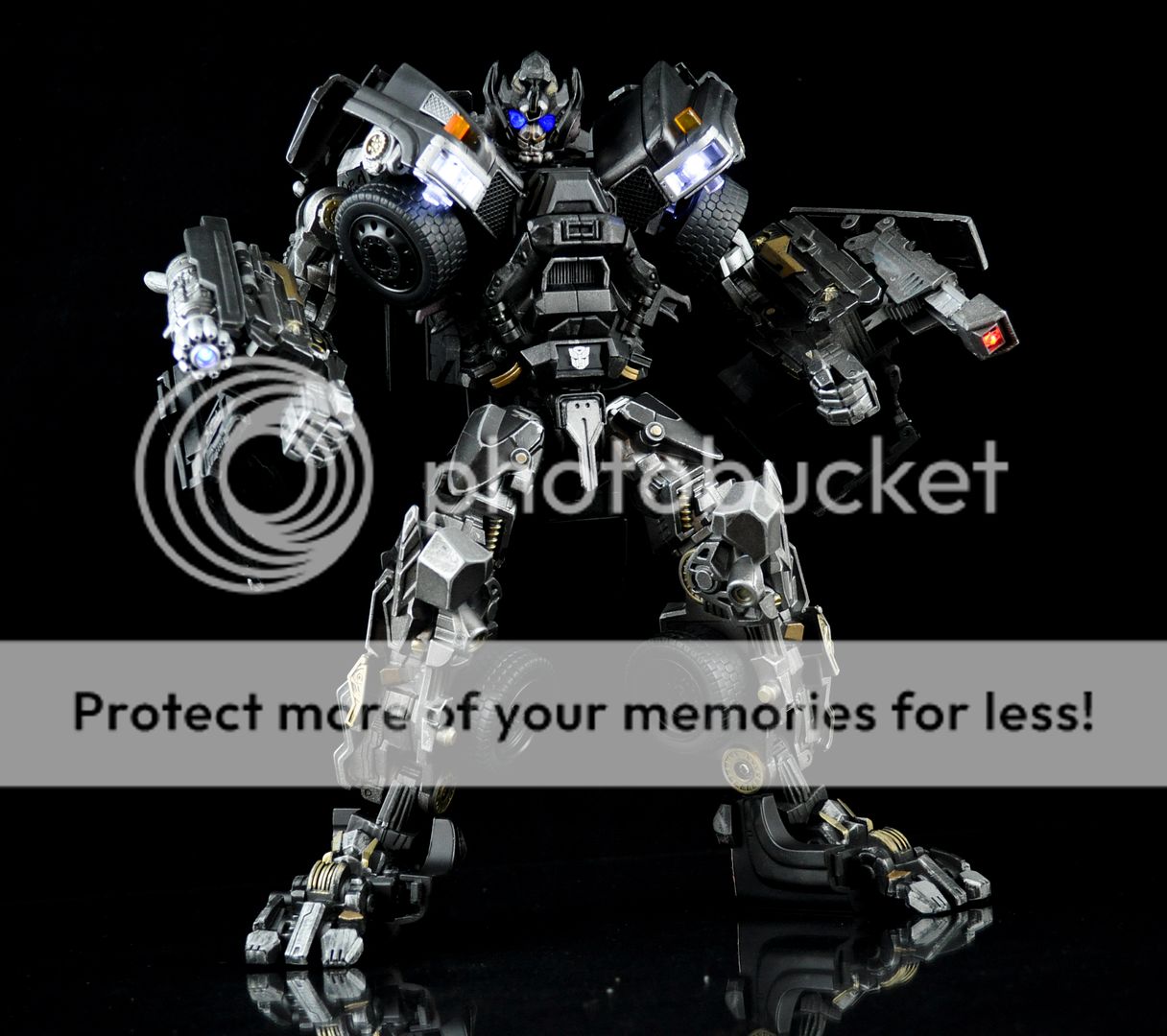 Minor/Repaint: - DOTM Ironhide | TFW2005 - The 2005 Boards