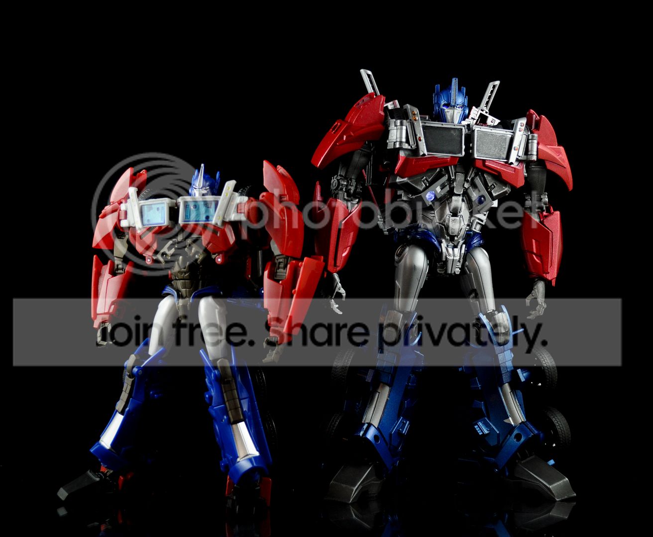 Minor/Repaint: - TP -Weaponized Optimus Prime | TFW2005 - The 2005 Boards